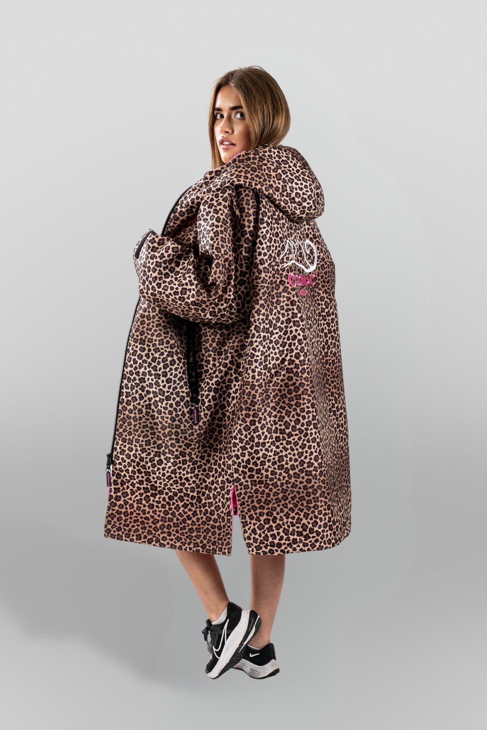 CosiRobe - Waterproof Dry Changing Robe - Leopard Print (Pink Edition ...