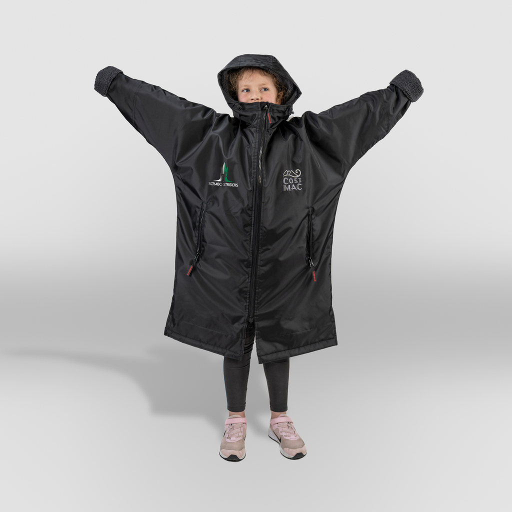 CosiRobe - Waterproof Dry Changing Robe - Scrabo Striders Edition (Jun ...